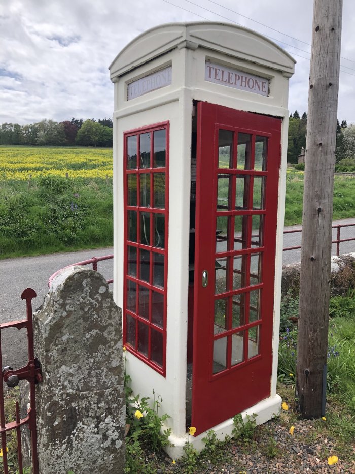 GPO - KIOSK No. 3 - Pictures