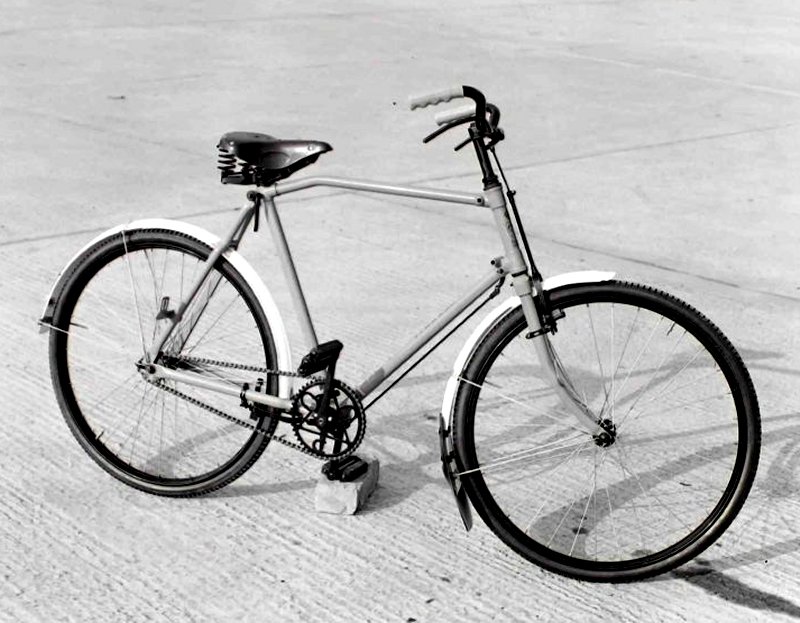 GPO - MECHANICAL AIDS - Bicycle, Universal