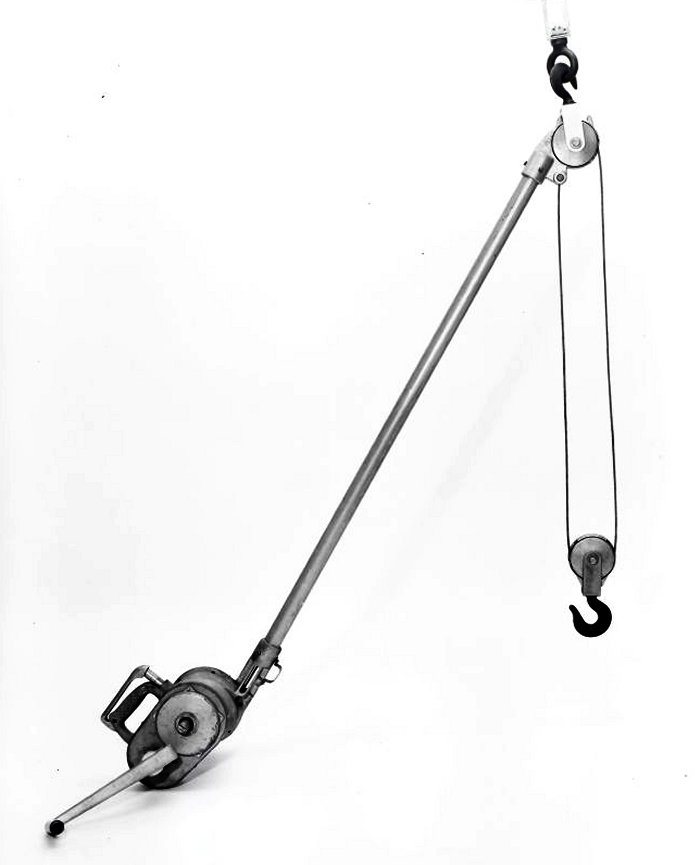 GPO - MECHANICAL AIDS - Hoist, Portable, Hand 10cwt