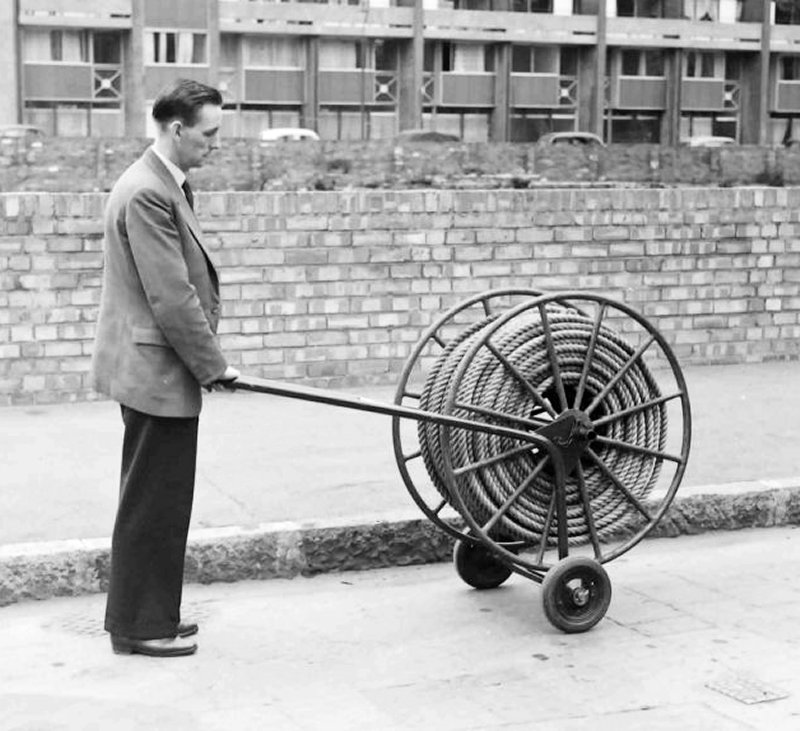GPO - MECHANICAL AIDS - Trolley, Rope, Drum - 1956
