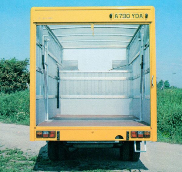 Freight Rover Sherpa 350 - BT Luton bodied stores vehicle