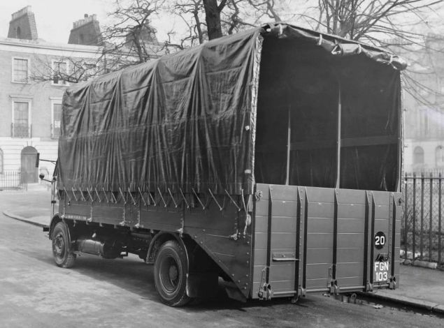 Karrier - Gamecock CK3 - 3 ton GPO Covered Wagon - 1939