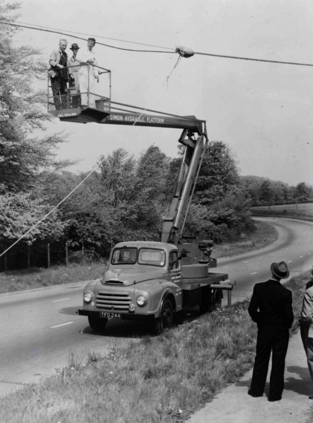 Morris - WEK80 - 4 ton GPO Simon Hoist - 1962